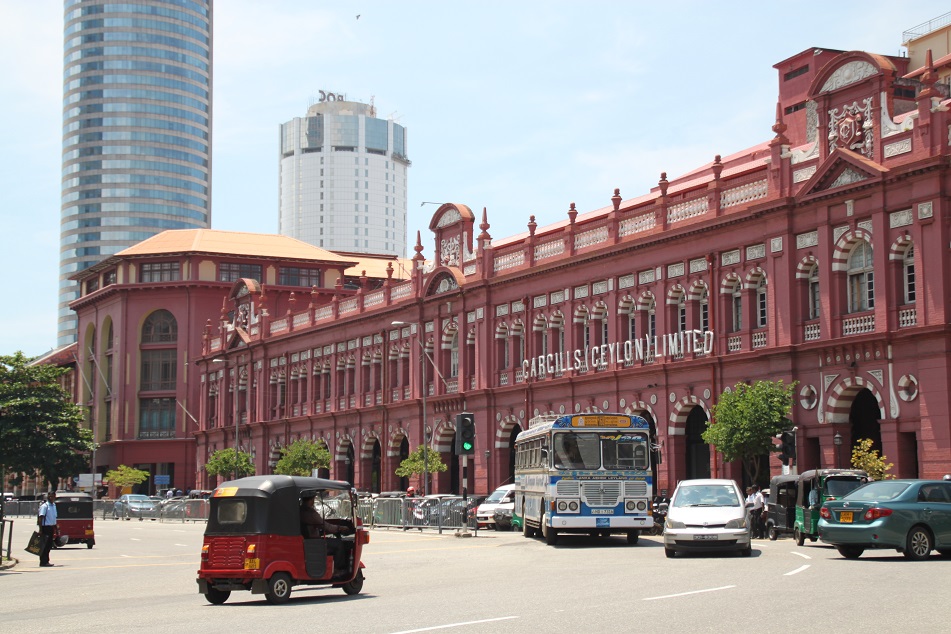 co09 | What an Amazing World!