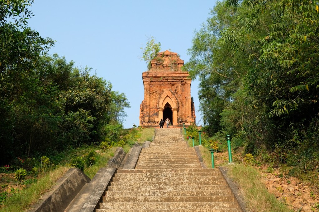 An Introduction to Champa | What an Amazing World!